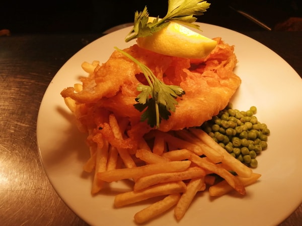 LVL CHECKS OUT THE NEW MENU AT THE WHITE OWL!