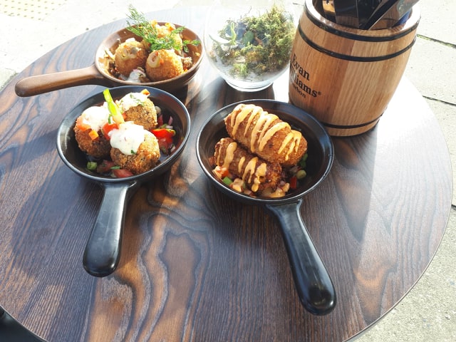 HOPE & SMOKE: THE NEW PLACE TO BE ON ALLERTON ROAD!