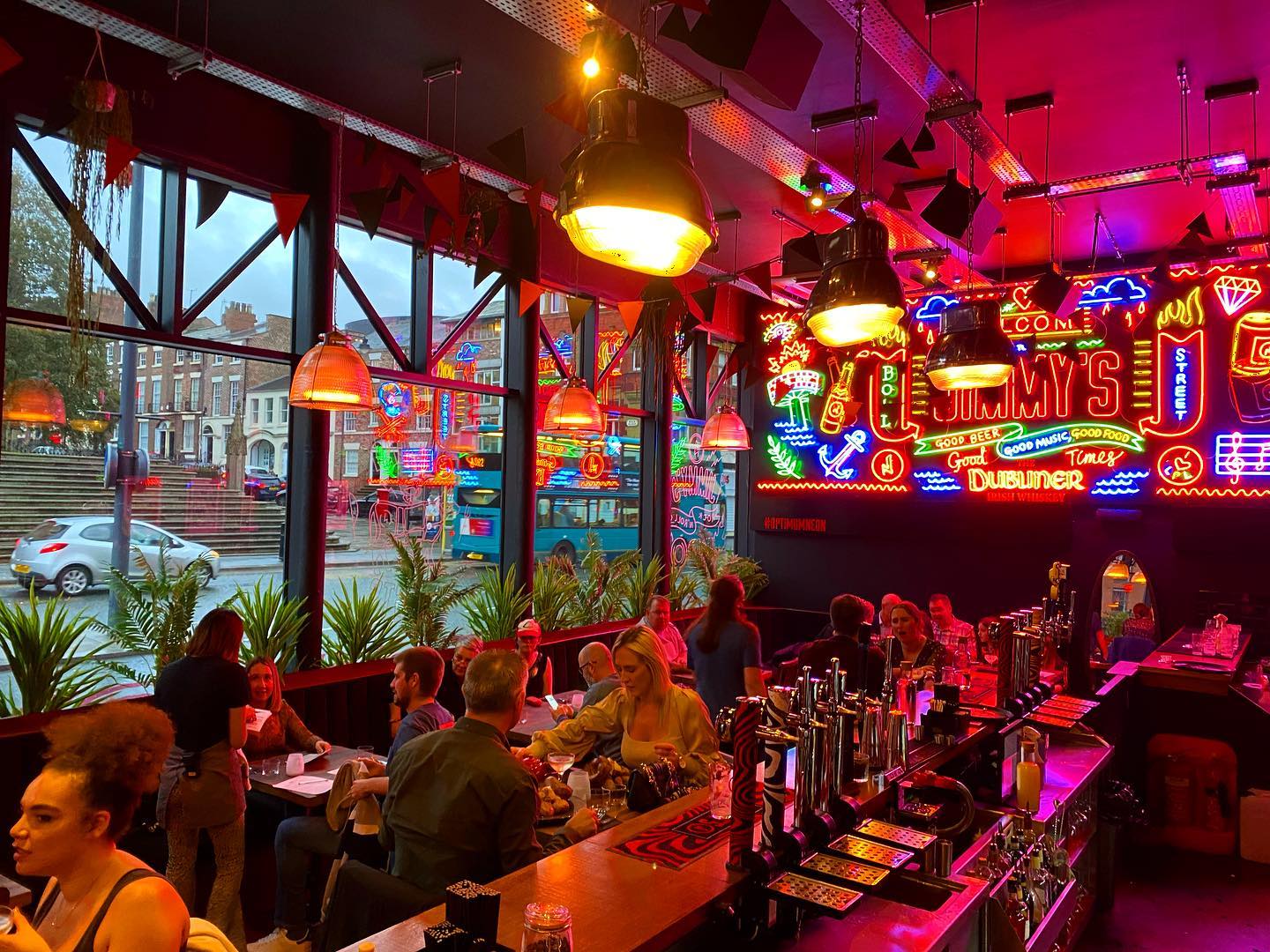 JIMMY2 - La Vida Liverpool