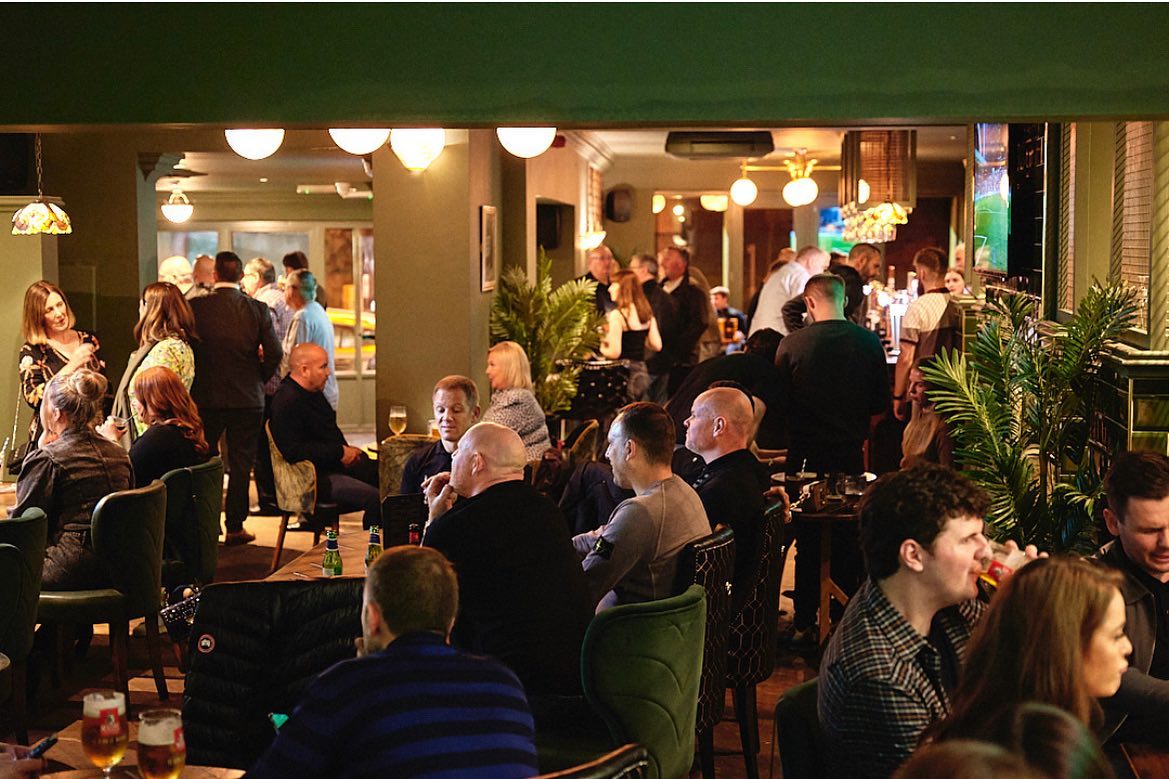 THE TOP CHEF BRINGING '5 STAR' SUNDAY ROASTS TO PENNY LANE! - La Vida ...