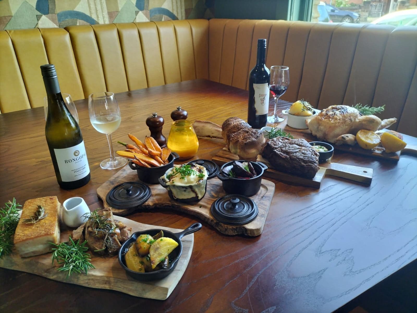 THE TOP CHEF BRINGING '5 STAR' SUNDAY ROASTS TO PENNY LANE! - La Vida ...