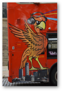 HEARN'S HISTORY: THE LOVELY LIVER BIRDS OF LIVERPOOL! - La Vida Liverpool